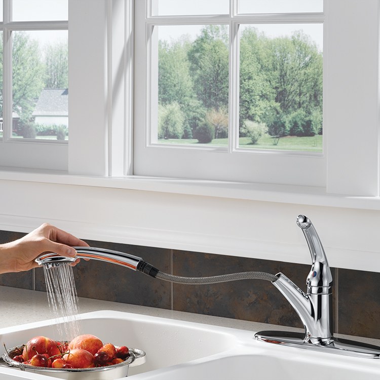 Delta 470 Kitchen Faucet