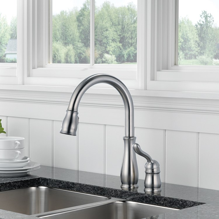 Delta 978 Kitchen Faucet